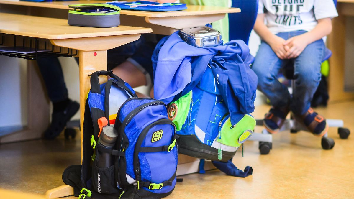 Niedersachsen & Bremen: Frau soll unangebrachten Film an Grundschule ...