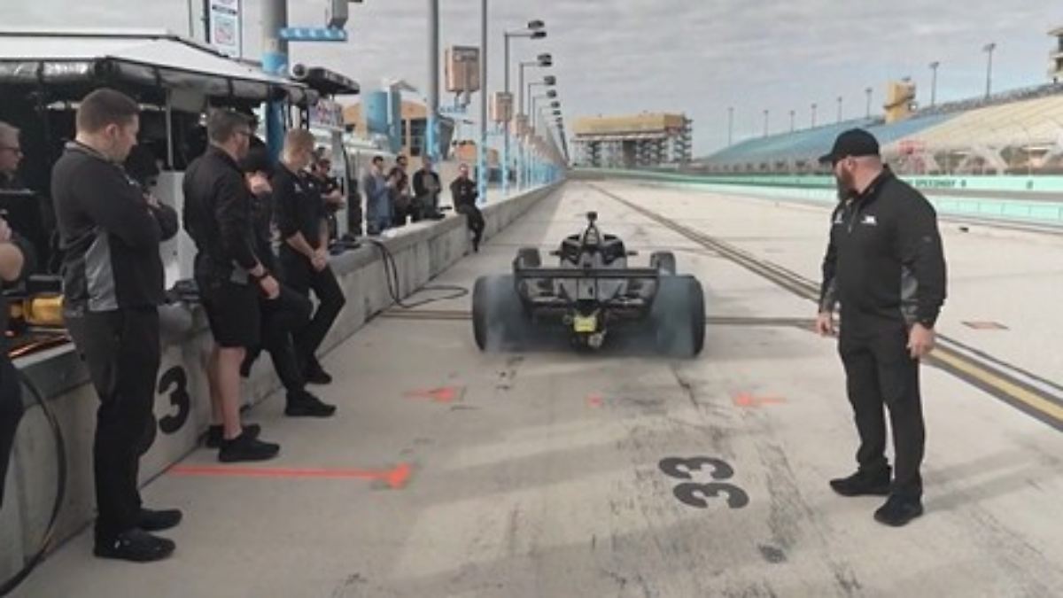 Mick Schumacher dreht erste Runden im IndyCar