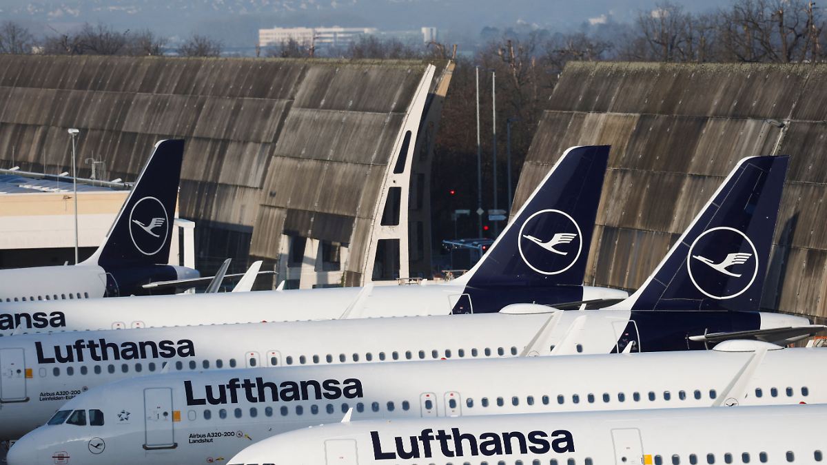 Der Tag: Hunderte Lufthansa-Flüge fallen aus - ntv.de