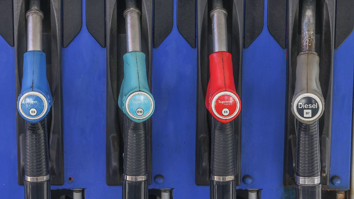 Der Börsen-Tag: Wirtschaftsweiser: "Tankstellenpreise von unter zwei ...