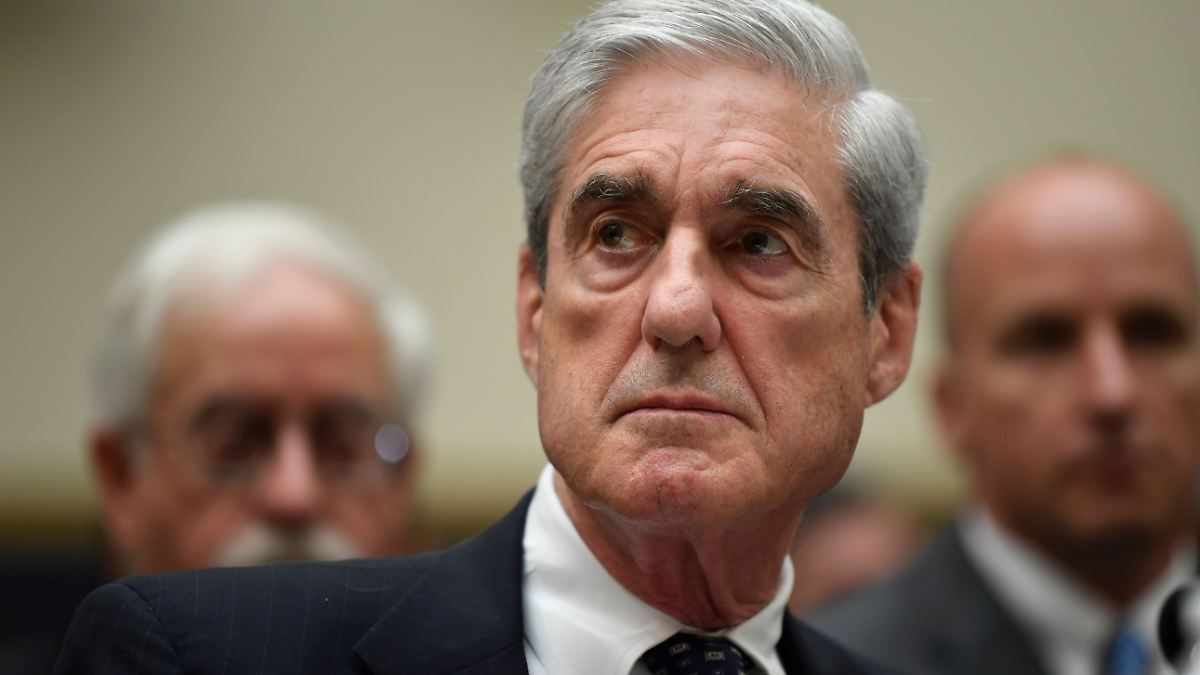 Donald Trump: "Bin froh": Ex-FBI-Chef Robert Mueller ist tot - ntv.de