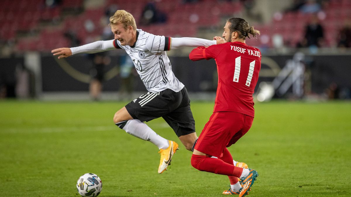 Länderspiel-Highlights im Video: DFB-Team jubelt gegen Türkei dreimal ...
