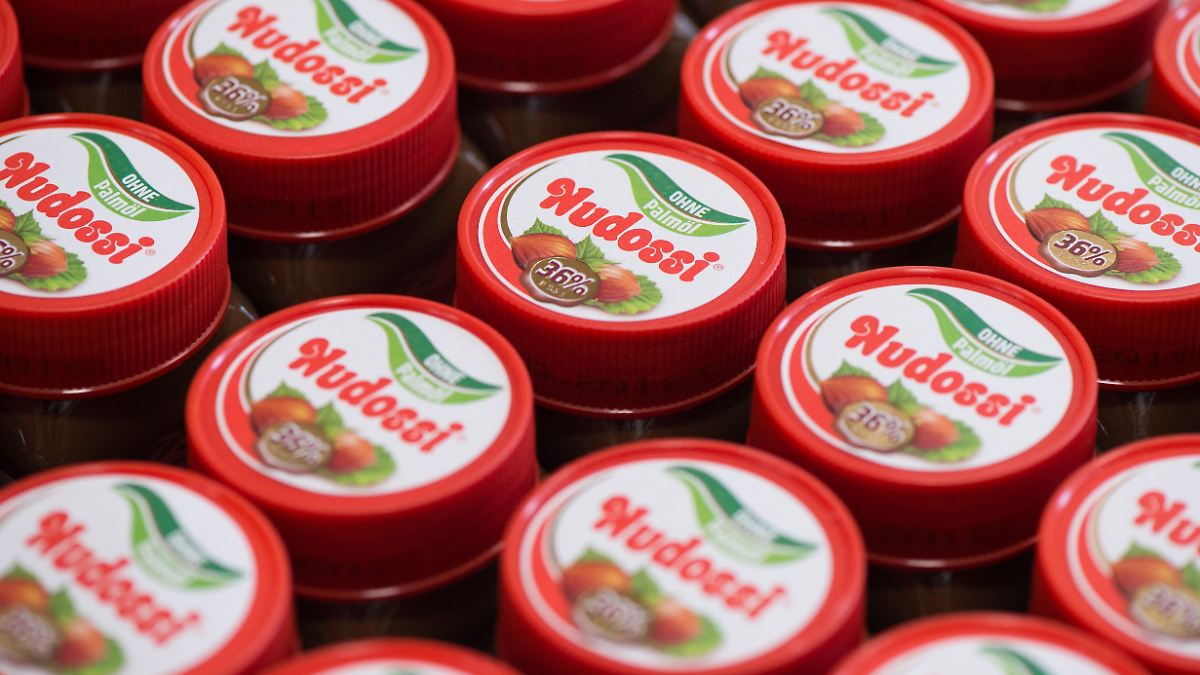 Der Tag: Salmonellengefahr in beliebter Nuss-Nougat-Crème - ntv.de