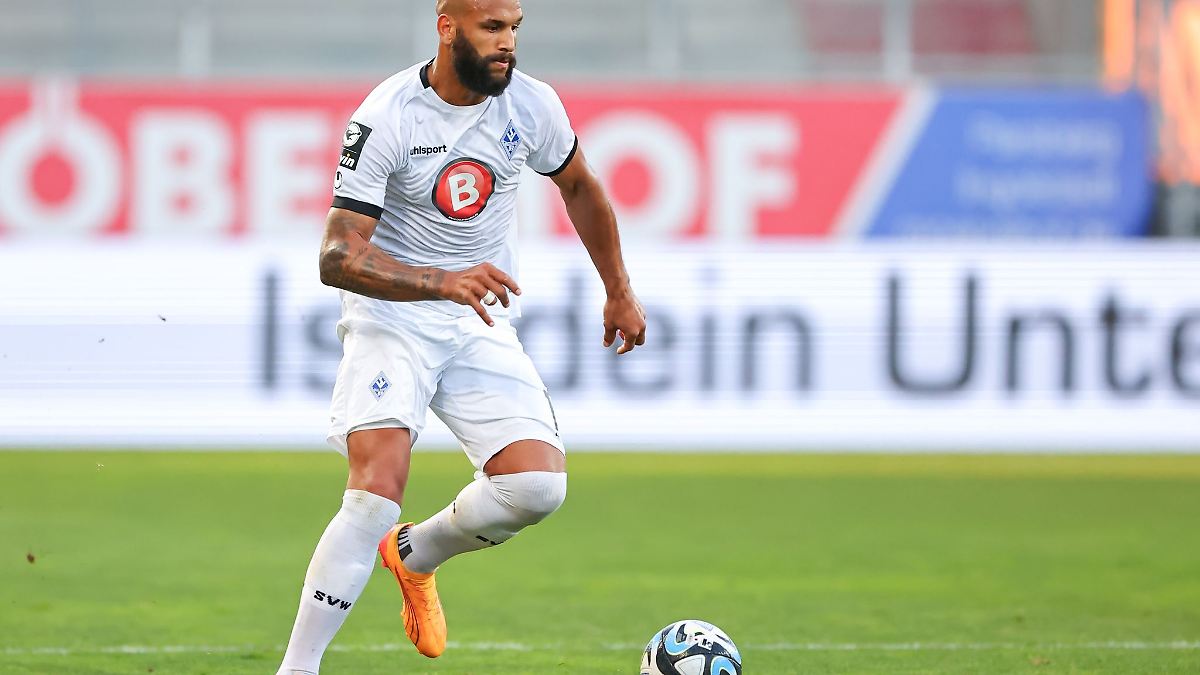 Baden-Württemberg: Duisburg zu stark: Waldhof Mannheim kassiert 1:4 ...