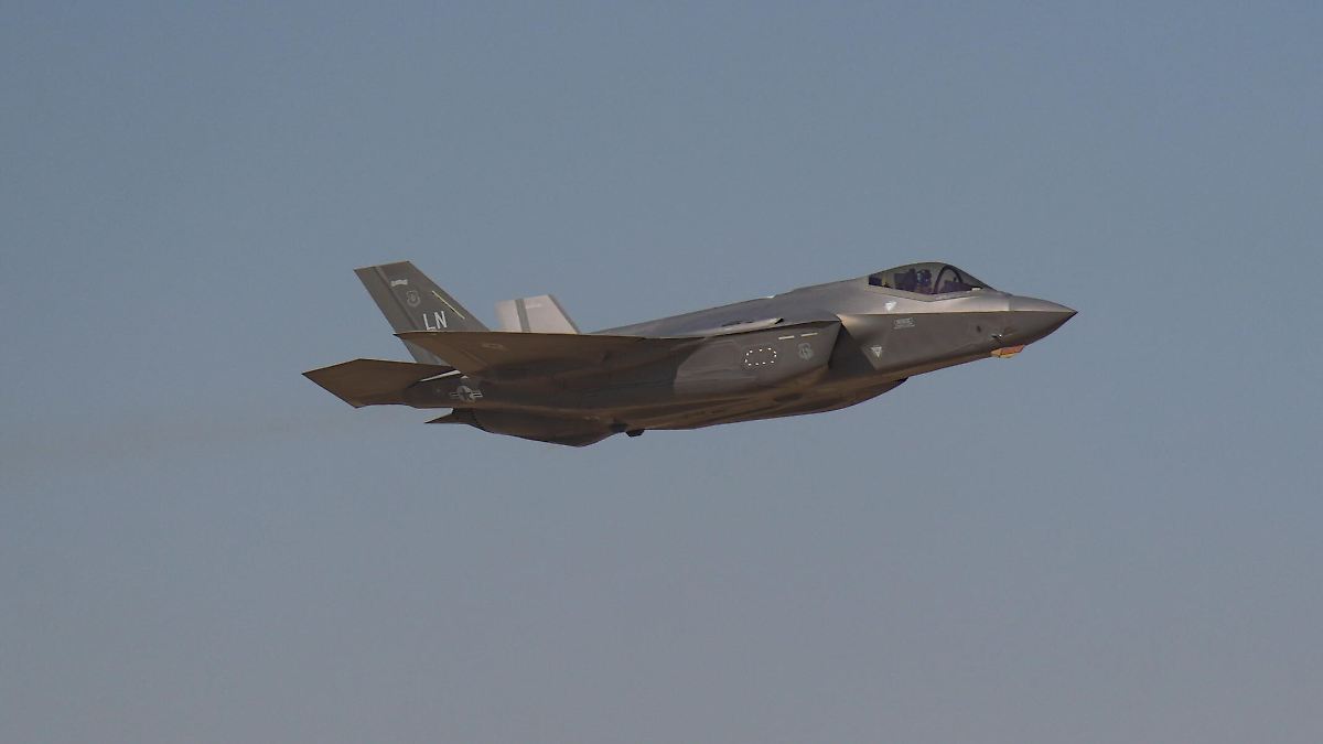 Neue Schläge gegen Teheran?: US-Militär bereitet wohl "kraftvolle ...