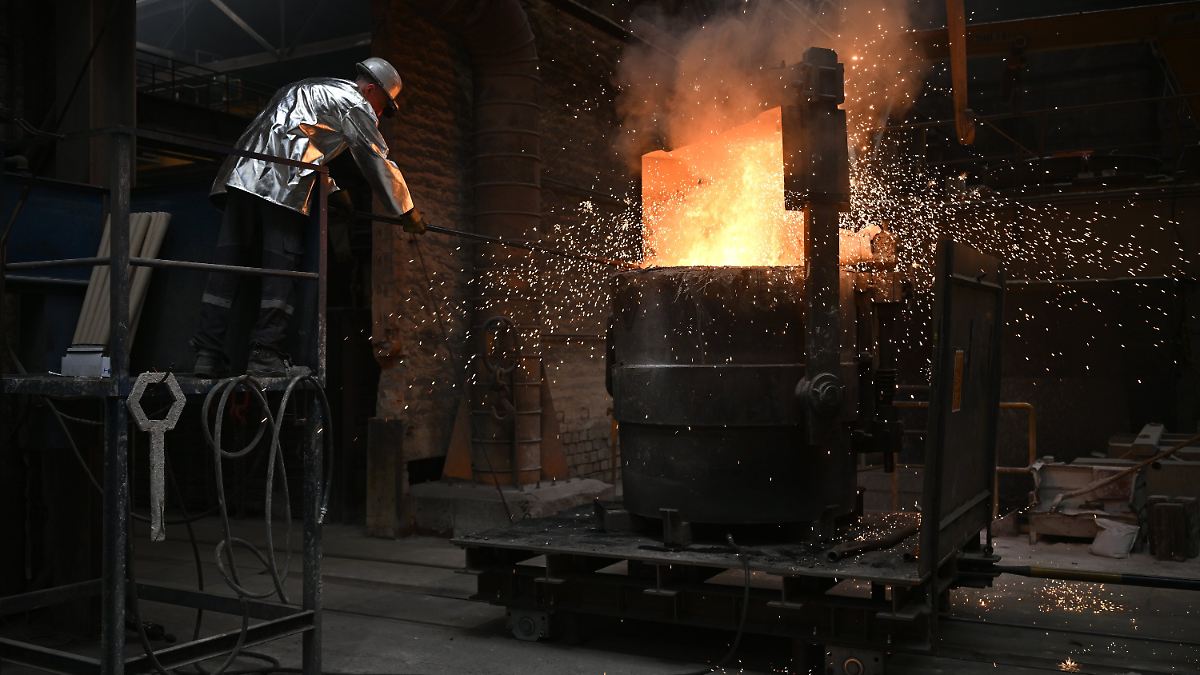 Forderung nach Strukturreformen: Deutsche Wirtschaft wächst trotz Iran ...