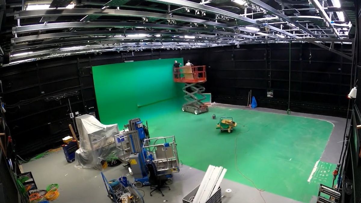 Monatelange Montage: Aufbau im Zeitraffer - So entstand das neue ntv ...