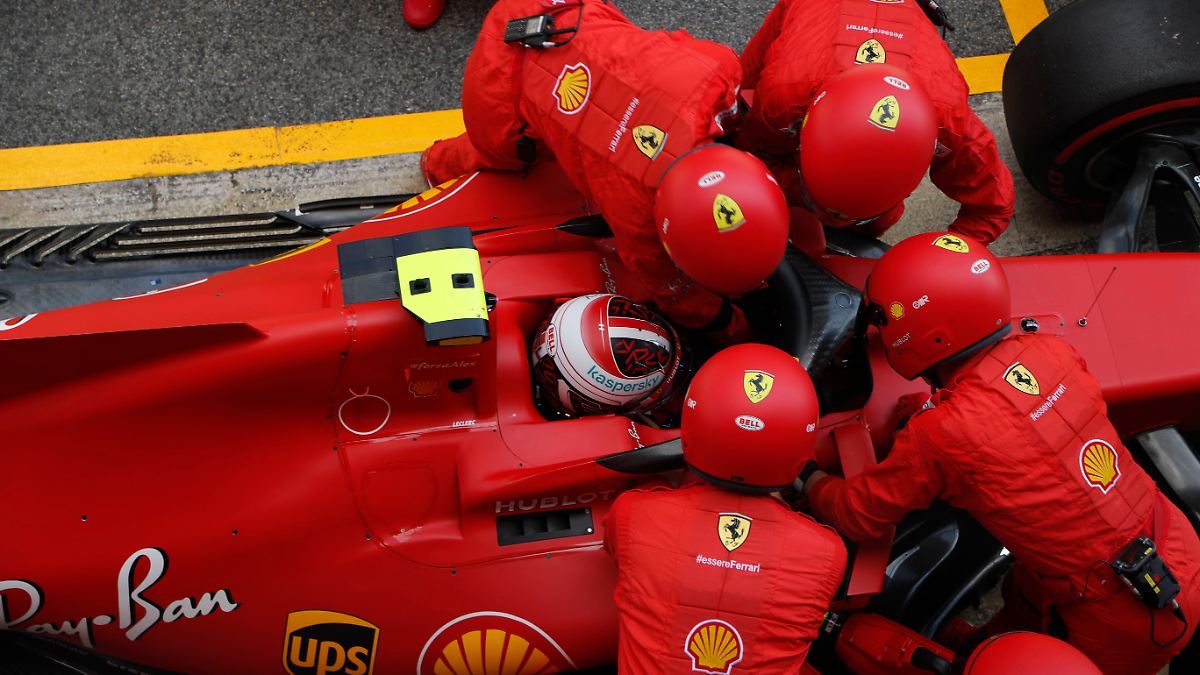 "Eigentlich fast unmöglich": Timo Glock erklärt Leclercs Gurt-Chaos in ...