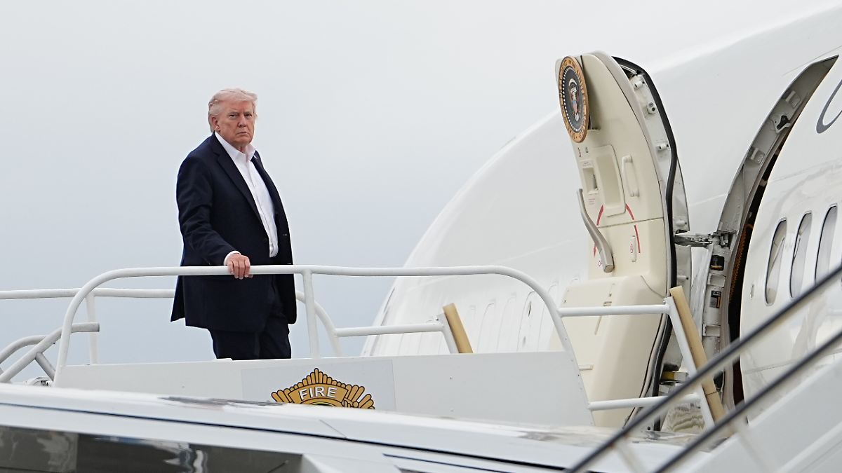 Der Tag: Weißes Haus: Elon Musk und Apple-Chef Cook begleiten Trump ...