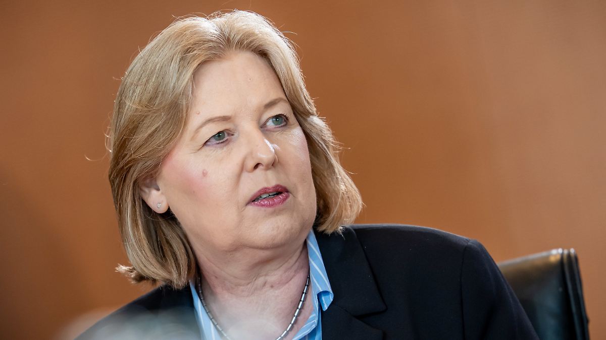 Der Tag: Bas will Beamte zur Kasse bitten - ntv.de