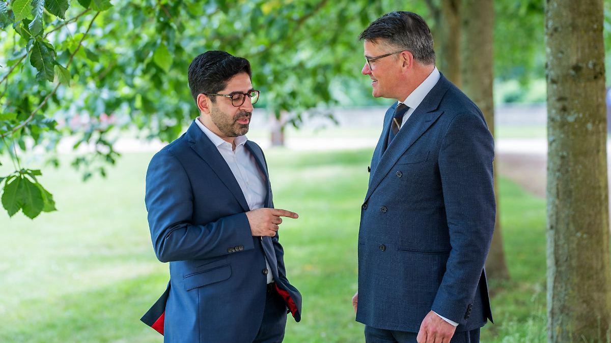 Hessen: "Hessen führt" - CDU und SPD ziehen Halbzeitbilanz - ntv.de