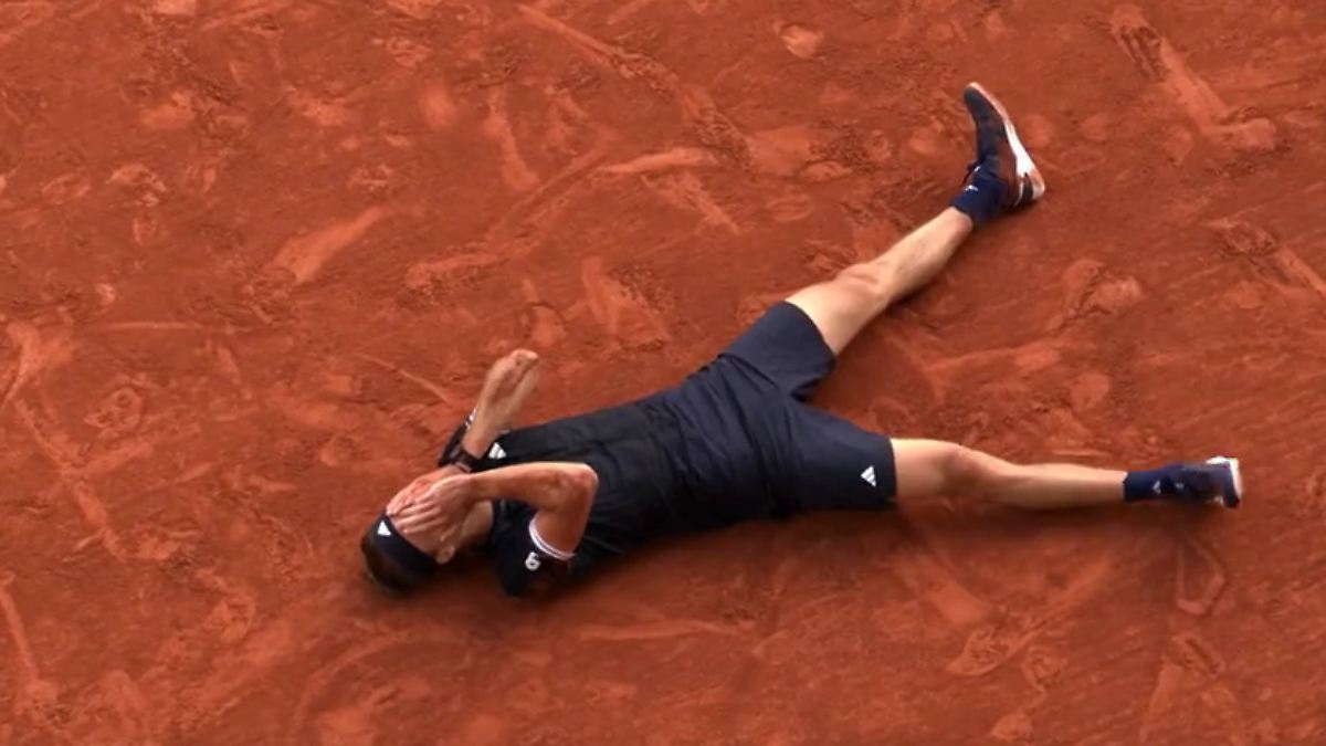 French Open 2026: Alexander Zverev siegt im Finale - danach brechen ...