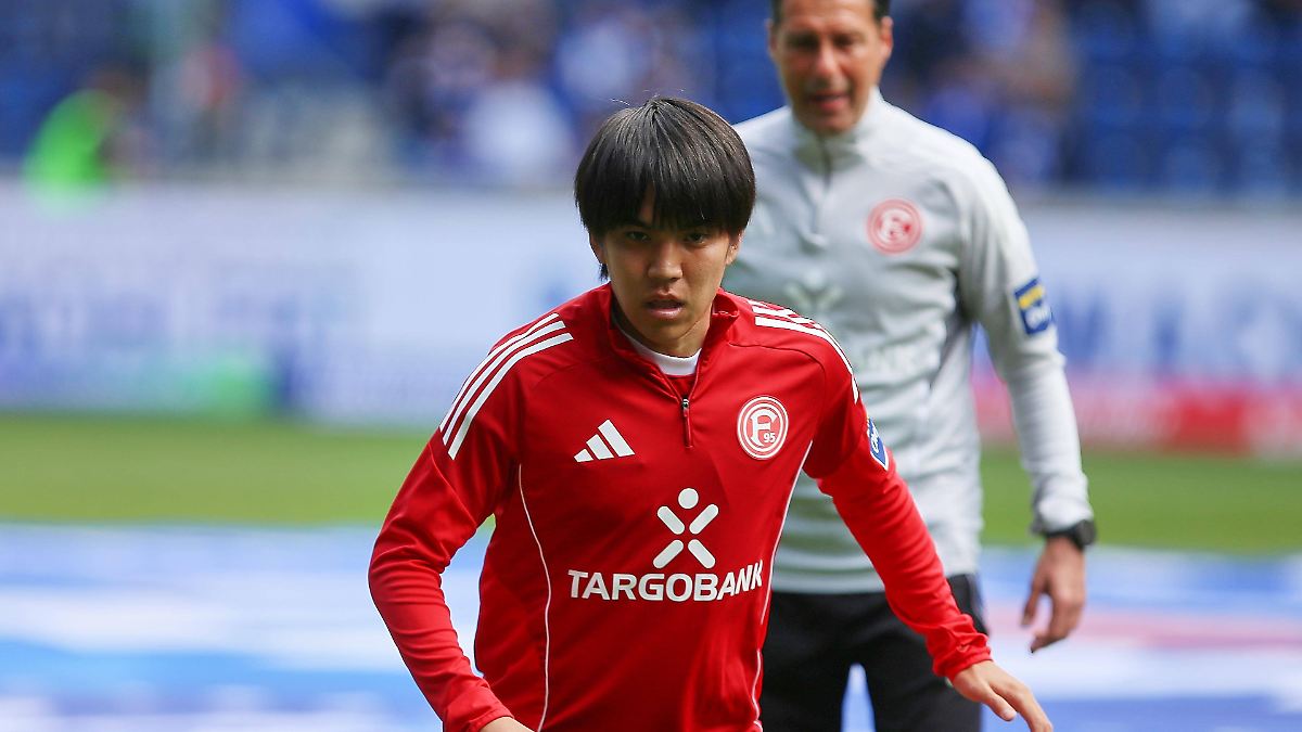 Transfer-Ticker: Tanaka hat auf Schalke unterschrieben