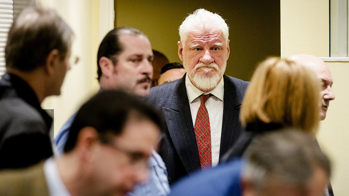 Gift löste Herzversagen aus: Praljak ist durch Zyankali gestorben - ntv.de