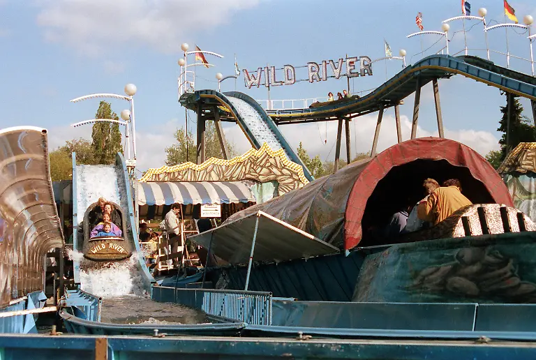 Malaysias erster Freizeitpark: Mimaland wird zum Dinosaurierfriedhof ...