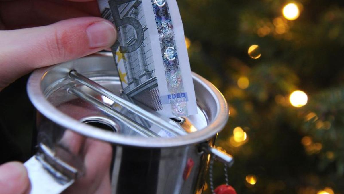 Gutes tun: Das ist beim Spenden wichtig - ntv.de