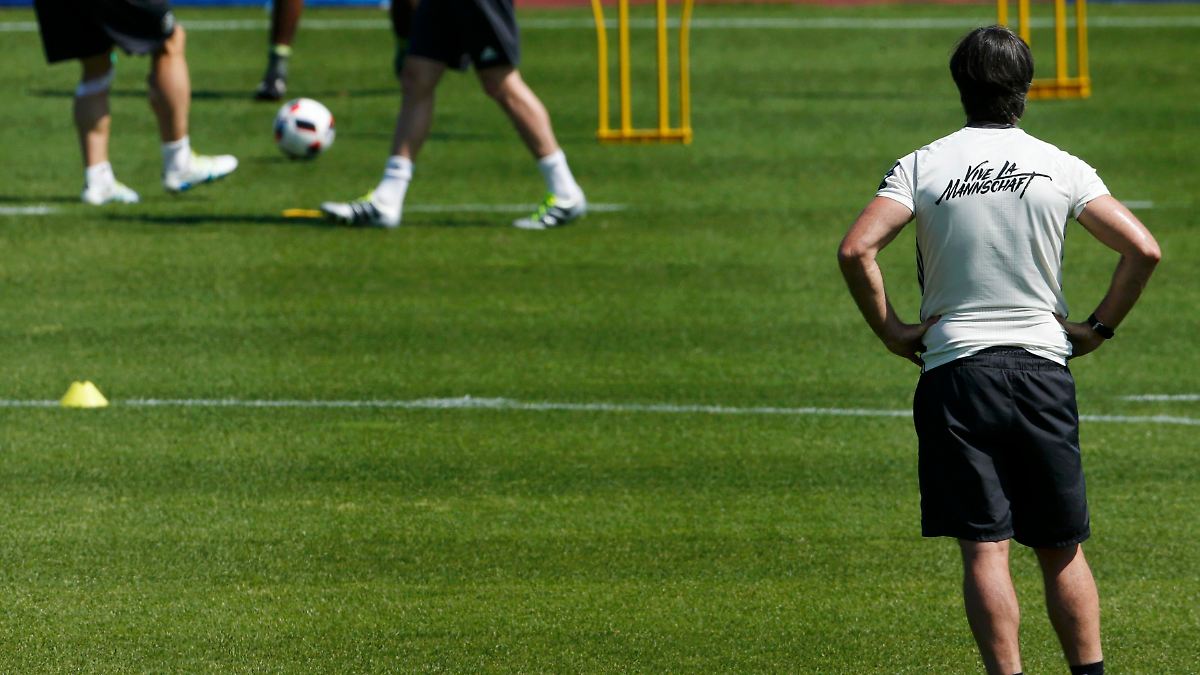 Steffen Freund zum DFB-Geheimtraining: "Das heißt, dass Löw unsicher ist"
