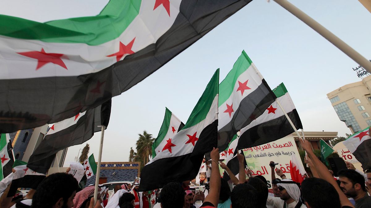 Massaker in Hula, Kämpfe in Hama: UN verurteilen Syrien - ntv.de