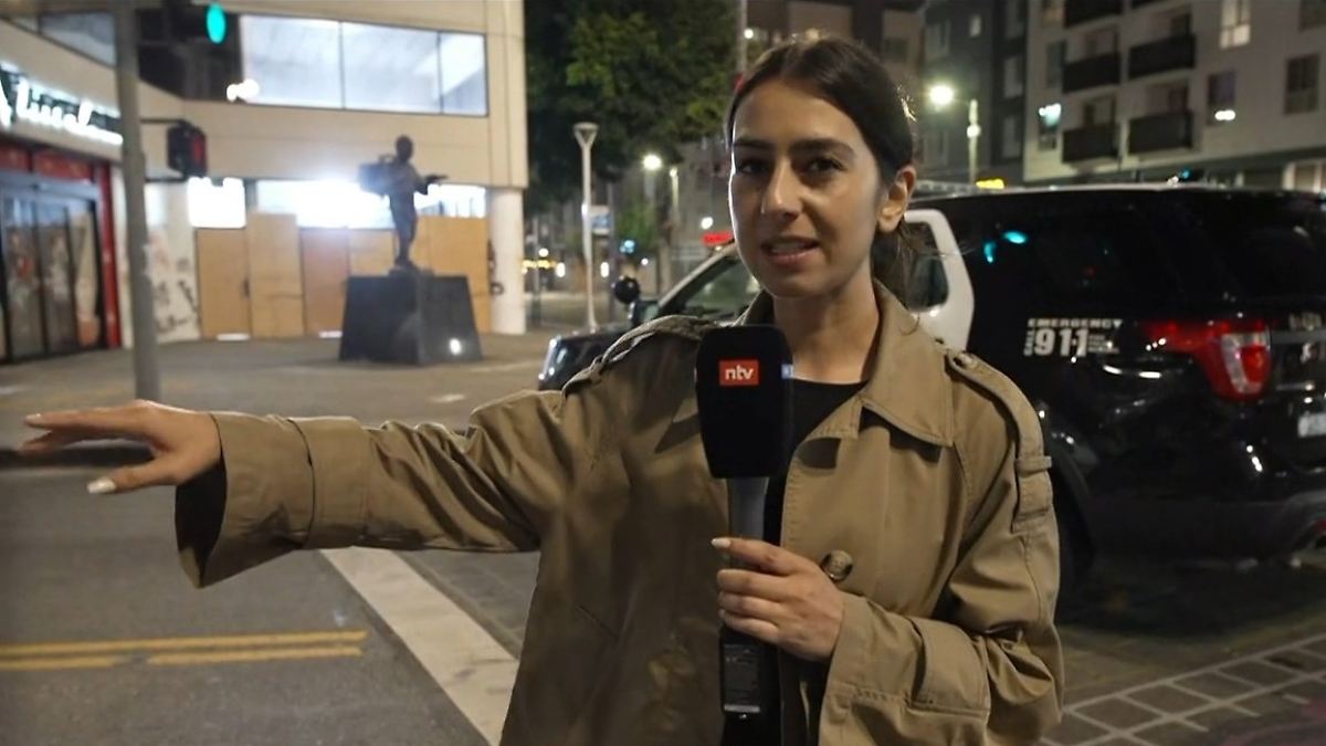 Reporterin schildert Festnahmen: "Die Demonstrationen in den USA nehmen ...