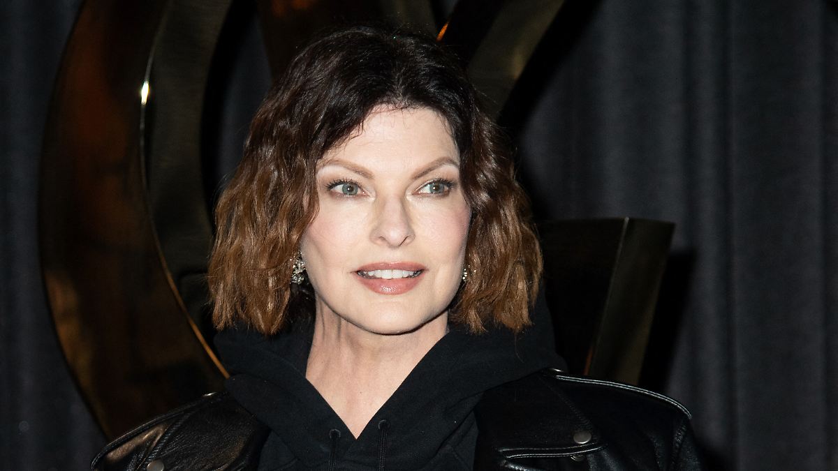 Der Tag: Linda Evangelista teilt seltene Fotos mit ihrem Sohn - ntv.de