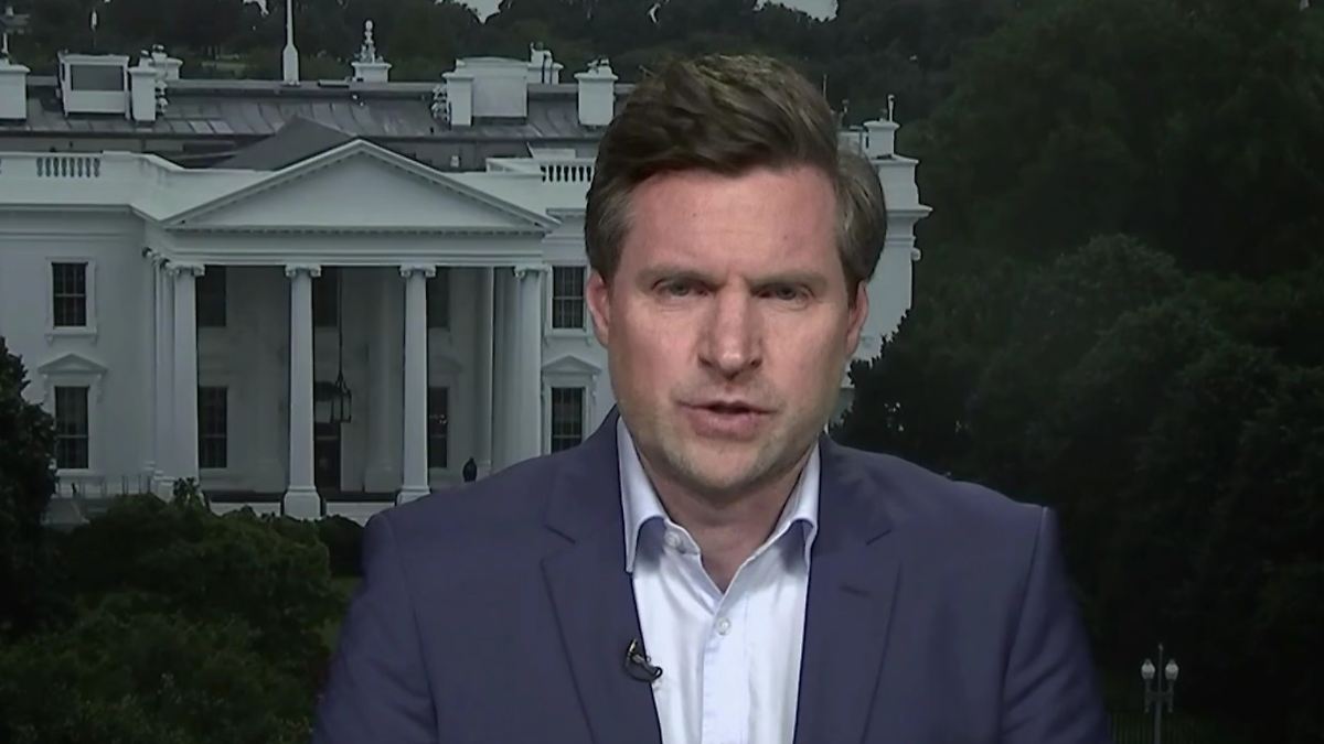 Fritz bewertet Kurs gegen Unis: Trump versus Harvard: "Machtkampf ...