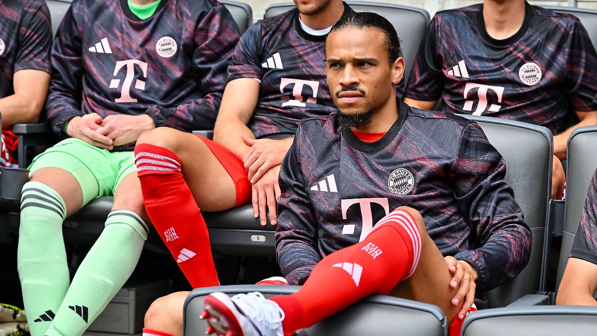 FC Bayern: Manuel Neuer spricht emotional über Leroy Sané - ntv.de