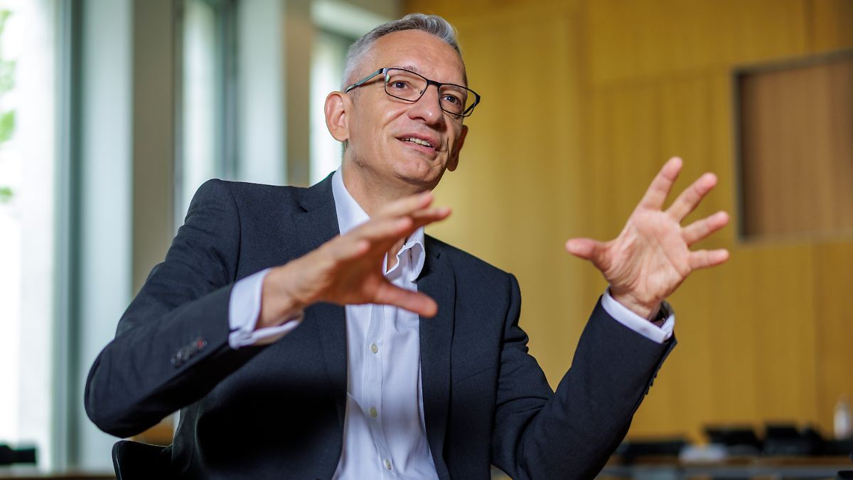 Martin Jäger wird neuer BND-Chef: Fokus auf hybride Bedrohungen - ntv.de