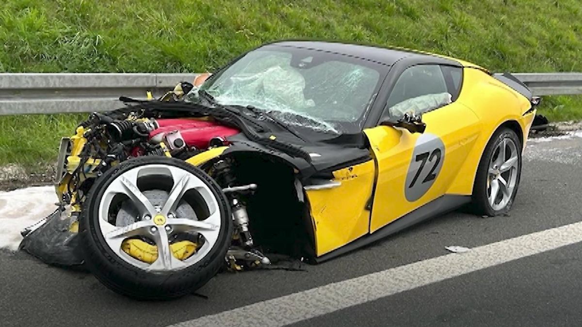 Schwerer Unfall auf der A3: Ferrari rammt 40-Tonner - Polizei zeigt 65 ...