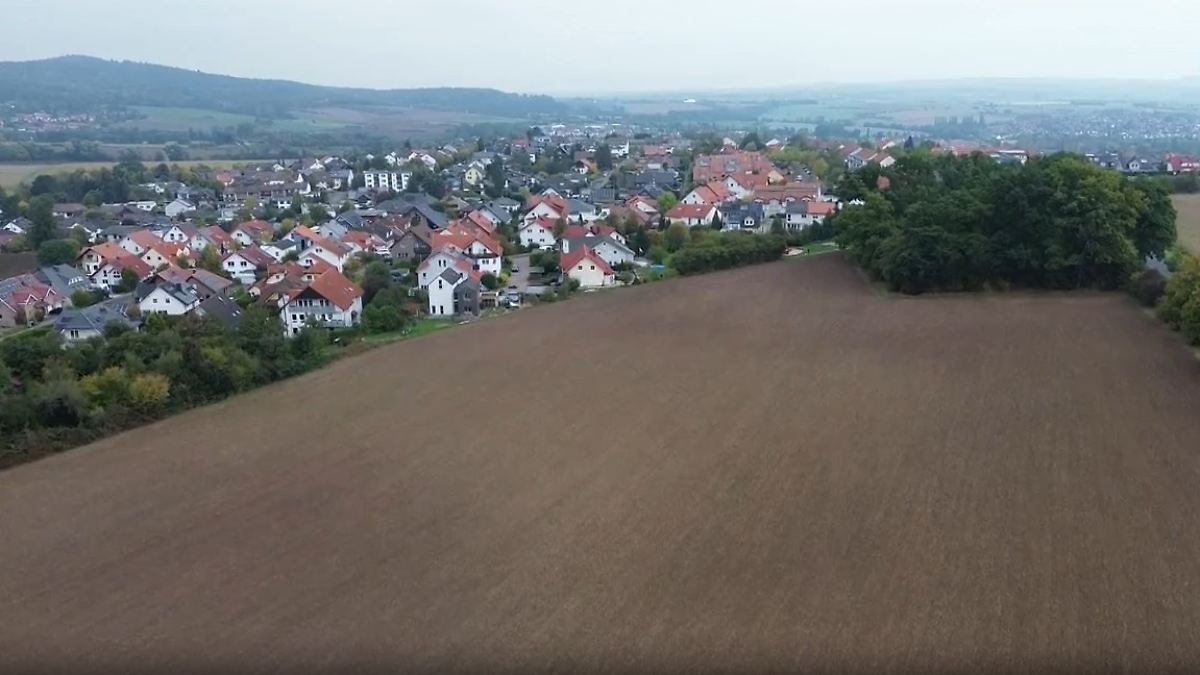 Kleines Städtchen, großes Rätsel: Frau parkt Auto in Vellmar - und ...