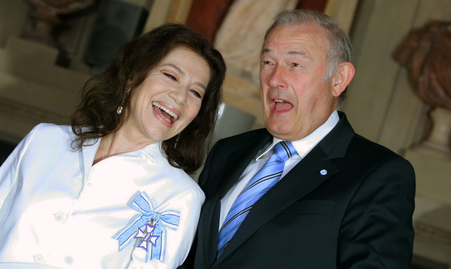 Grande Dame des deutschen Films: Hannelore Elsner - die Unberührbare ...