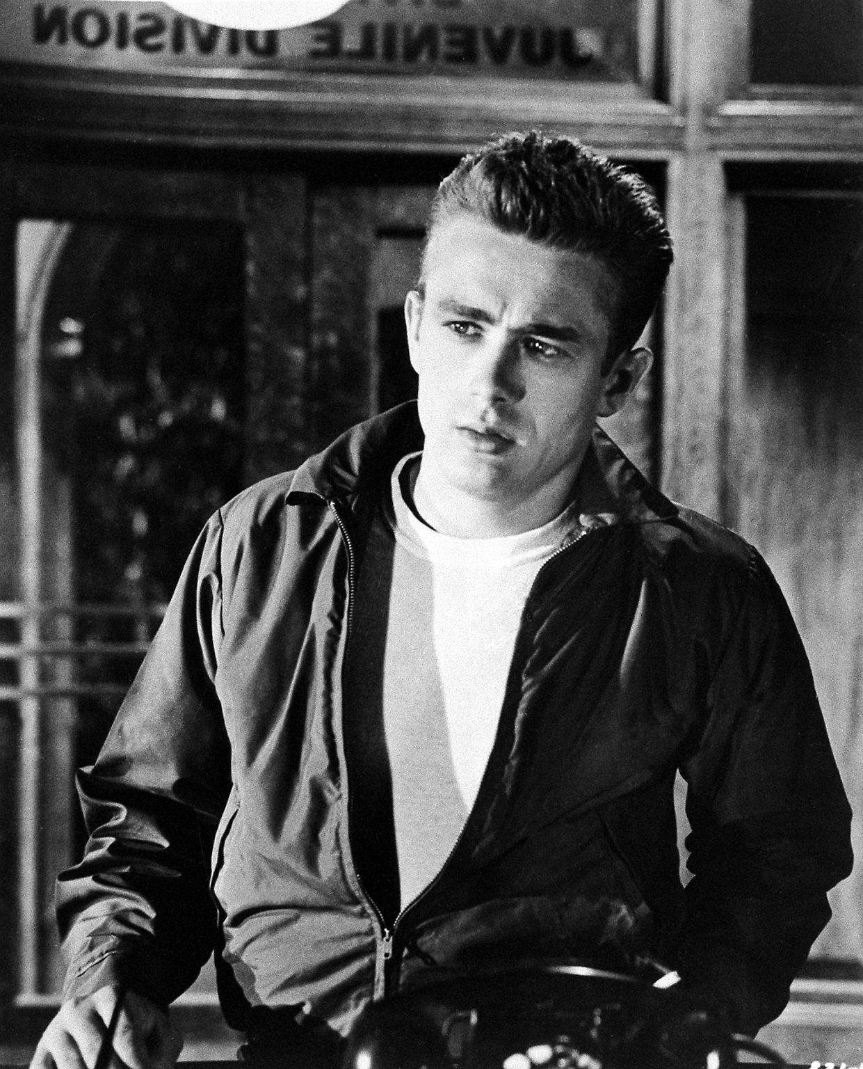 "So lebendig wie eh und jeh": Forever young: James Dean - n-tv.de