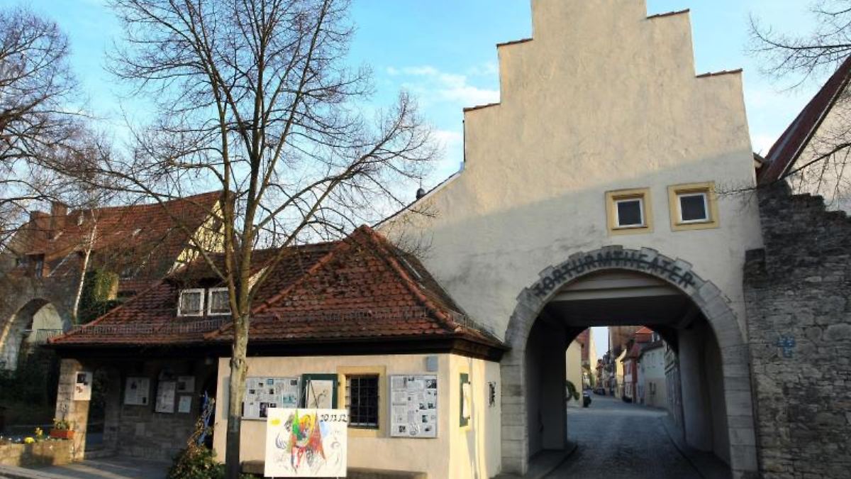 Bayern: Turmtheater Sommerhausen spielt Stück von Wolfgang Herrndorf ...