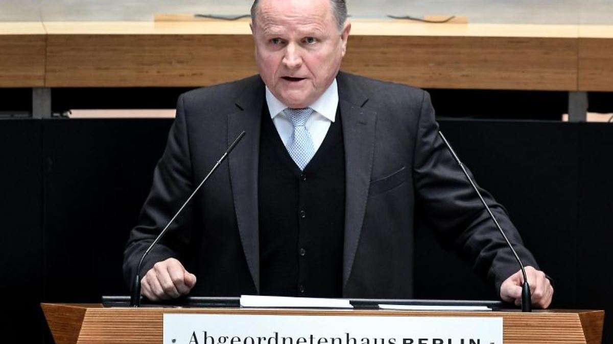 Berlin & Brandenburg: AfD-Fraktionschef erleichtert über Entscheidung zu Kalbitz - n-tv.de