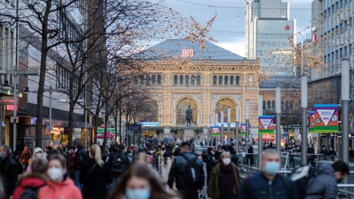 Hessen: Letzte Chance für Haarschnitt und Shopping vor Lockdown - n-tv.de