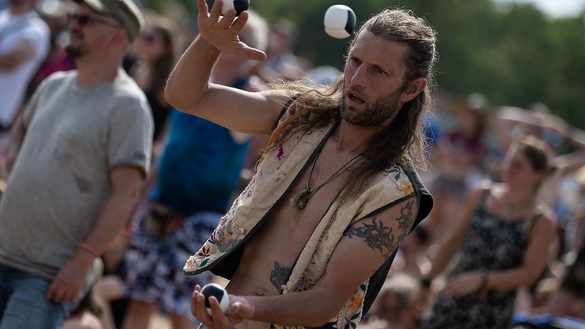 Hessen: Mehr als 10.000 Besucher zum Hippie-Festival erwartet - n-tv.de