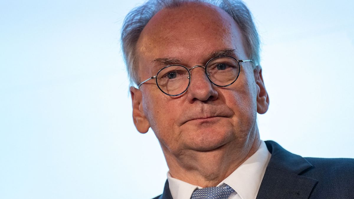 Sachsen-Anhalt: Haseloff kritisiert Russland-Reise von AfD-Abgeordneten ...