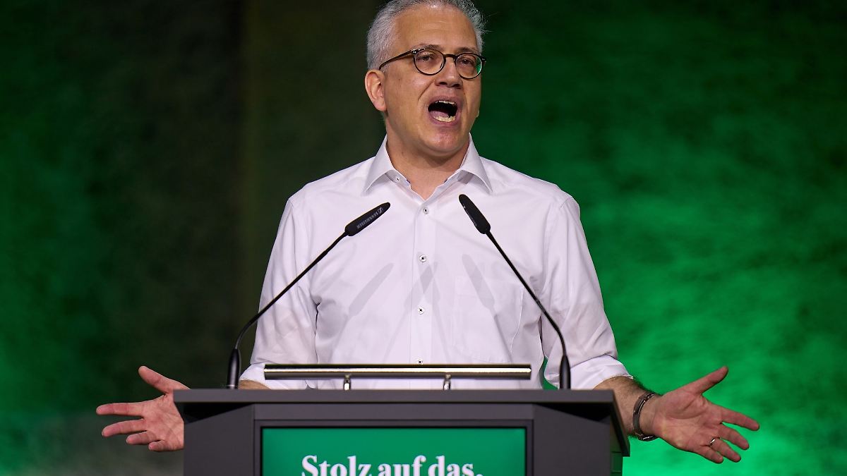 Hessen: Grüne kämpfen mit Al-Wazir um Amt des Ministerpräsidenten - n-tv.de