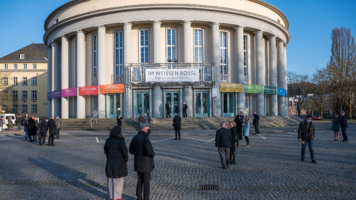 Rheinland-Pfalz & Saarland: Staatstheater zeigt 36 Produktionen in ...