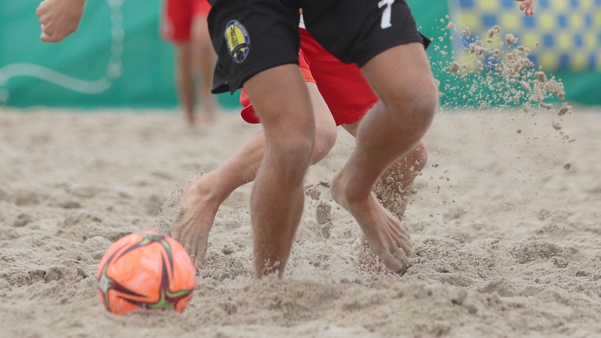 Mecklenburg-Vorpommern: Beachsoccer: Rostocker Robben wollen Meister-Titel zurück - n-tv.de