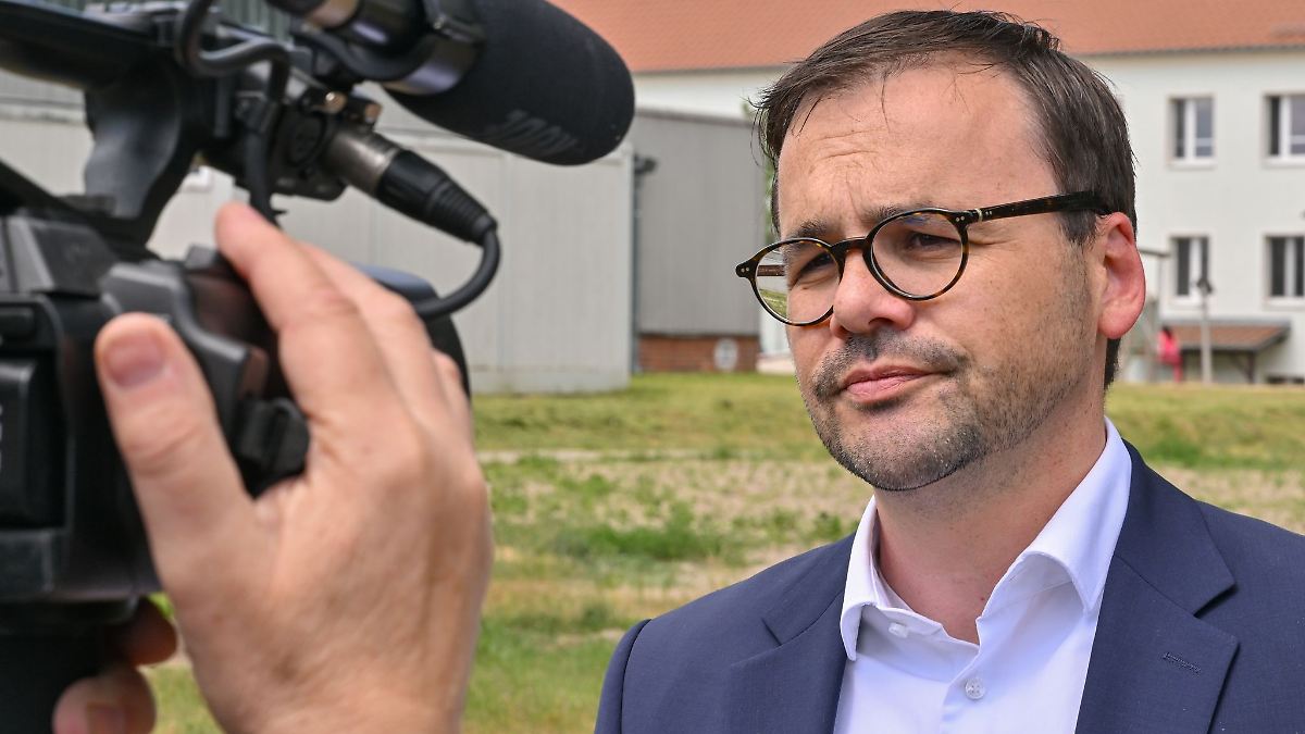 Berlin & Brandenburg: CDU-Fraktionschef fordert erneut feste Grenzkontrollen - n-tv.de