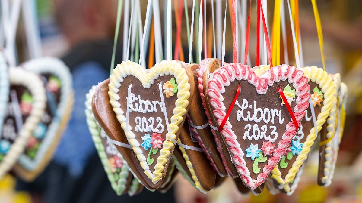 Nordrhein-Westfalen: Volksfest Libori in Paderborn gestartet - n-tv.de