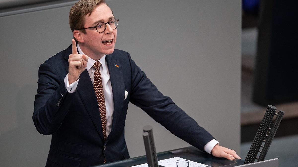 Mecklenburg-Vorpommern: Amthor sieht seinen Platz eher in Berlin als ...