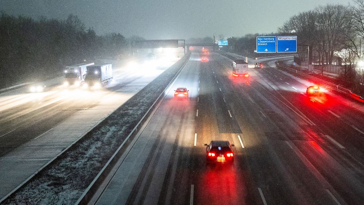 Hessen: Autobahn 5 in Mittelhessen wieder befahrbar - n-tv.de