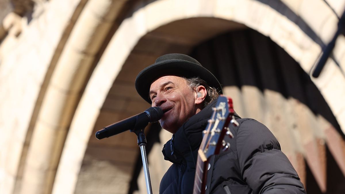 Nordrhein-Westfalen: Peter Brings: "Karneval ist Politik pur" - n-tv.de