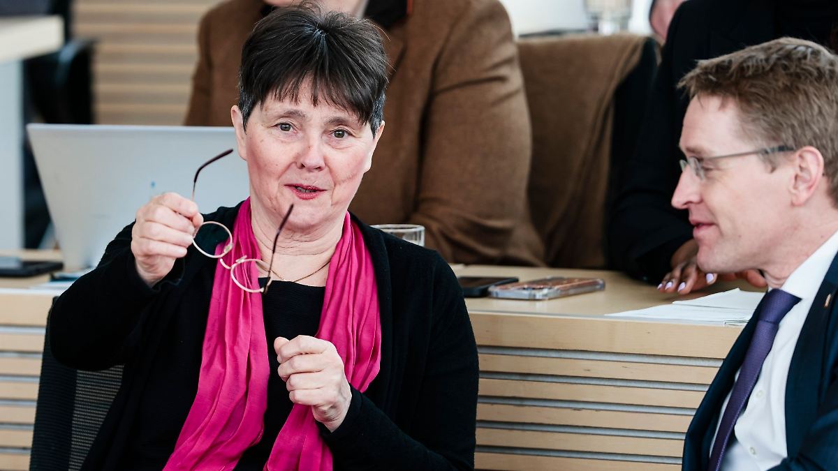 Hamburg & Schleswig-Holstein: Haushalt könnte Fall für das ...