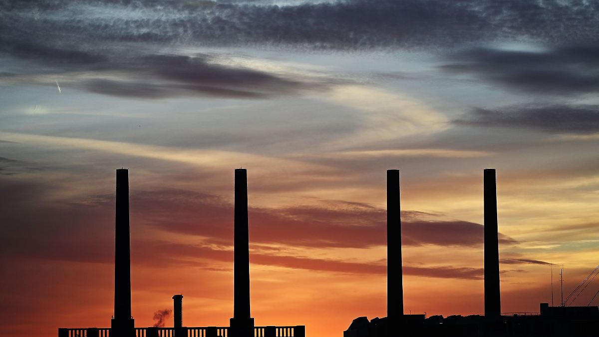 Der Börsen-Tag: Deutsche Wirtschaft überraschend auf Talfahrt - "Sieht ...