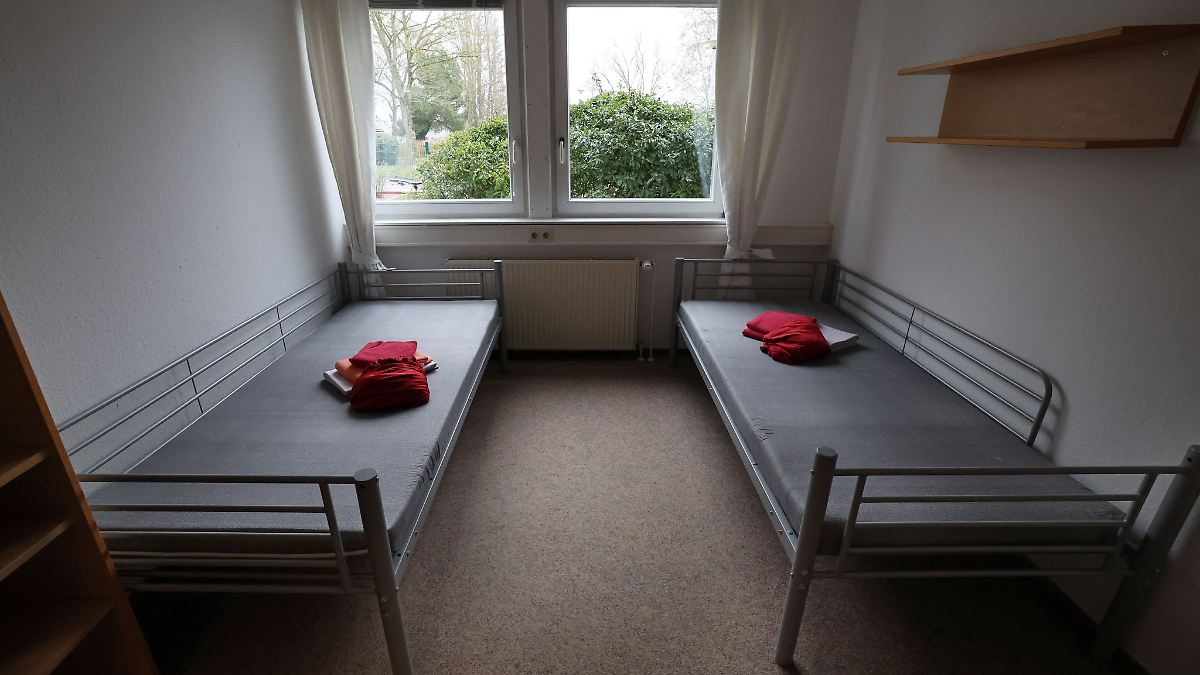 Fluchtlingsunterkunft Mulheim Raadt