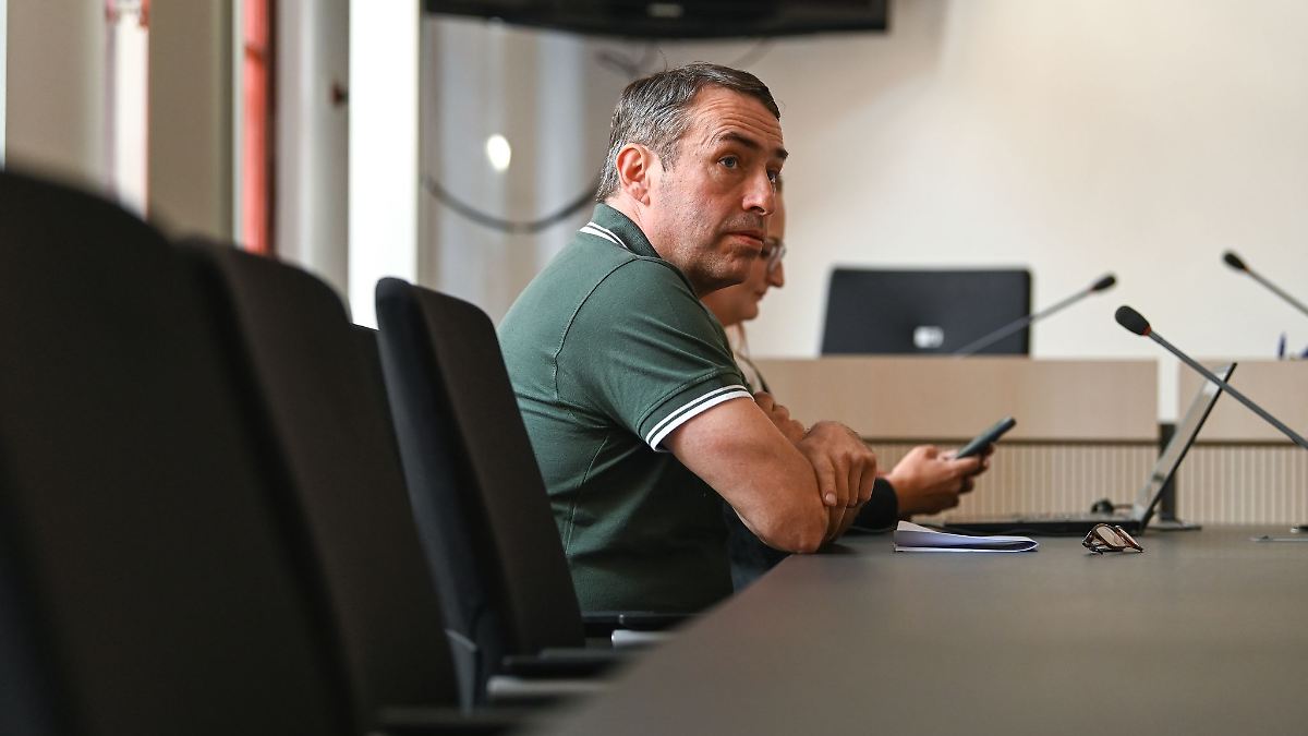 Sachsen-Anhalt: Urteil gegen Rechtsextremisten Liebich erwartet - n-tv.de