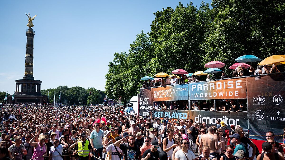 Berlin & Brandenburg: Party-Demo "Rave The Planet" startet mit ...