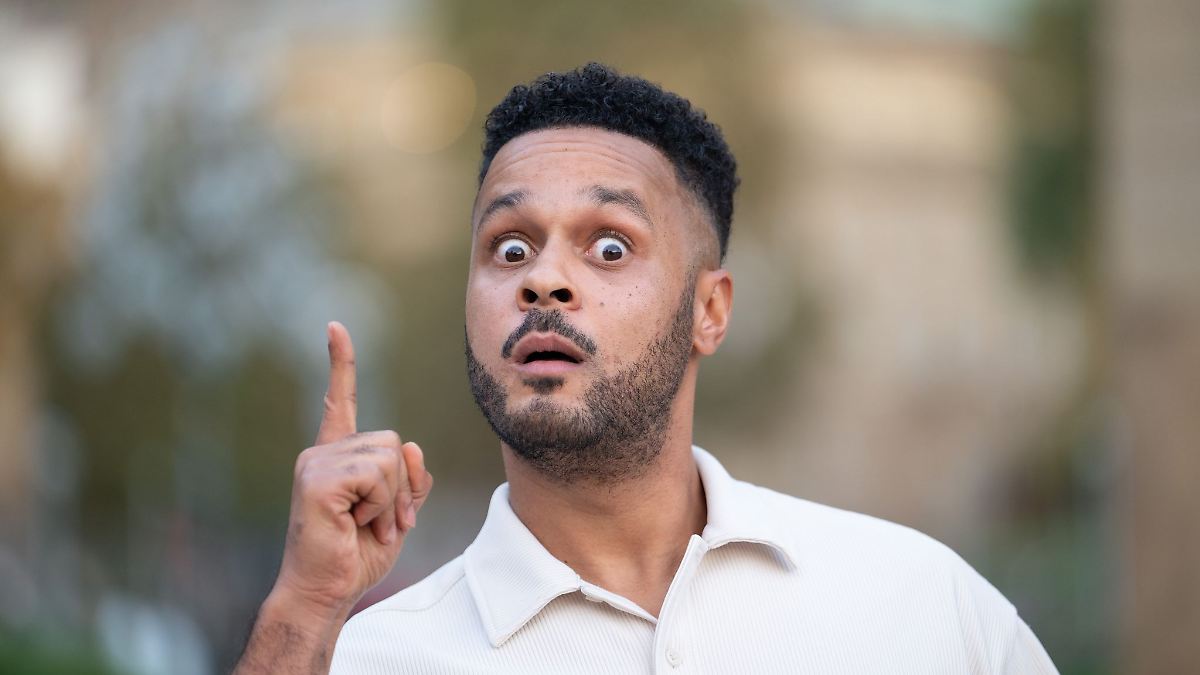 Baden-Württemberg: Sieben Sieger - Kretschmann vergibt ersten Dialektpreis - n-tv.de